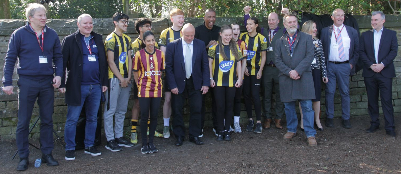 Heath Old Boys Association News and events: Andrew Watson Plaque Unveiling